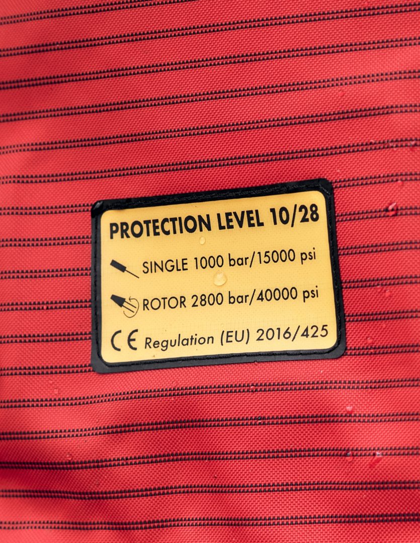 10/28 – Water Jet PPE for Operator Safety, Up to 2800 Bar